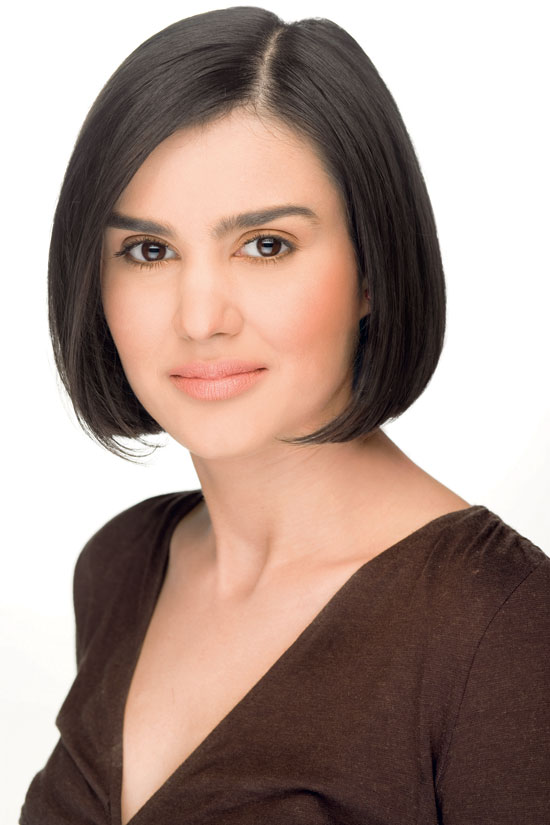 ymterviu.007 – Mara Stroe (Glamour): Am mizat pe moda si pe beauty. Si ...